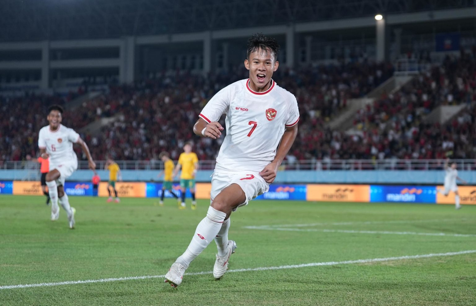 Vietnam Lega Striker Pembunuh Milik Timnas Indonesia Absen di Piala AFF ...